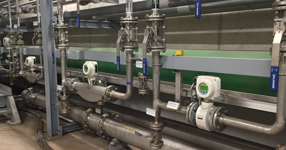 Coriolis meters- combining mass flow and density for improved quality and control - ABB ...