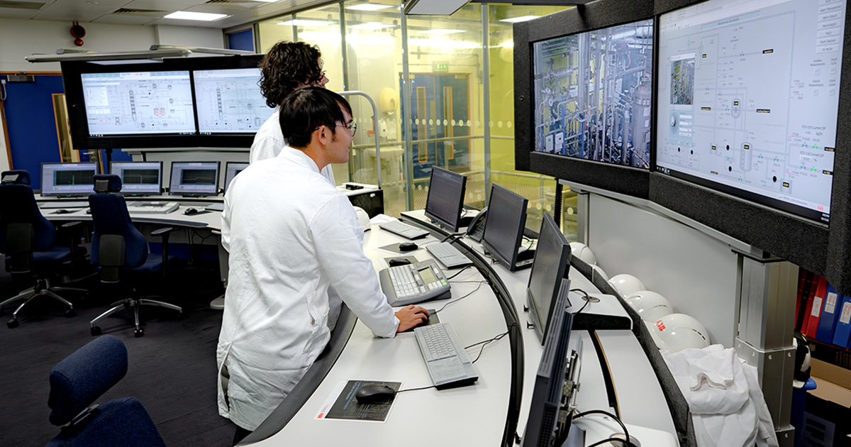 Augmented Operator attracting future industrial workforce - What is new ...