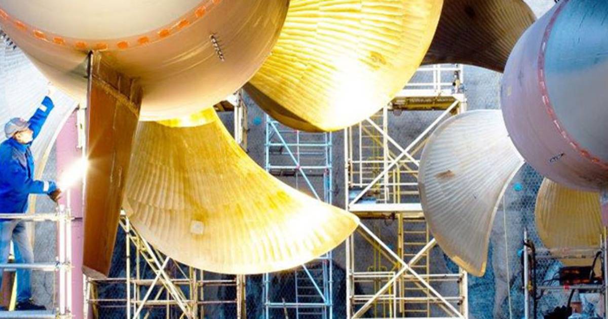 H850 - Azipod Space Safety - Marine training (Marine service) | Safety ...